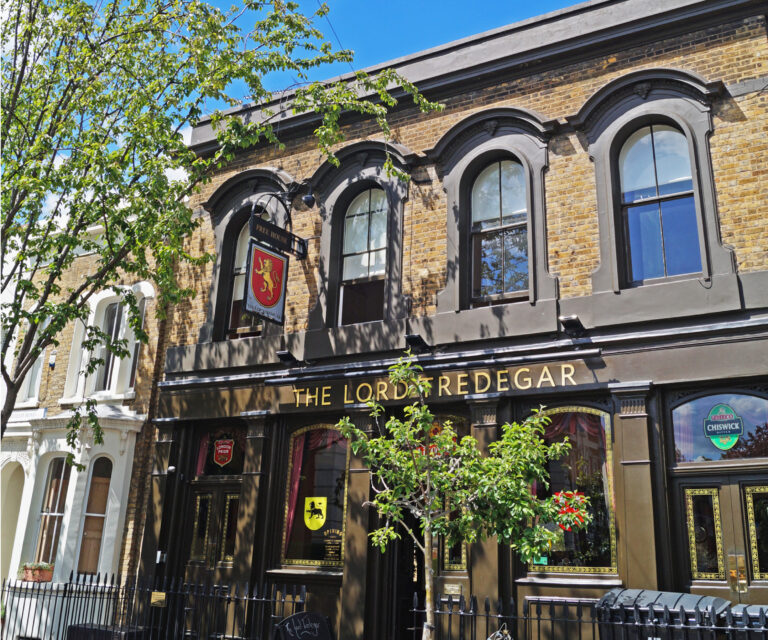 Remarkable Pubs: Home